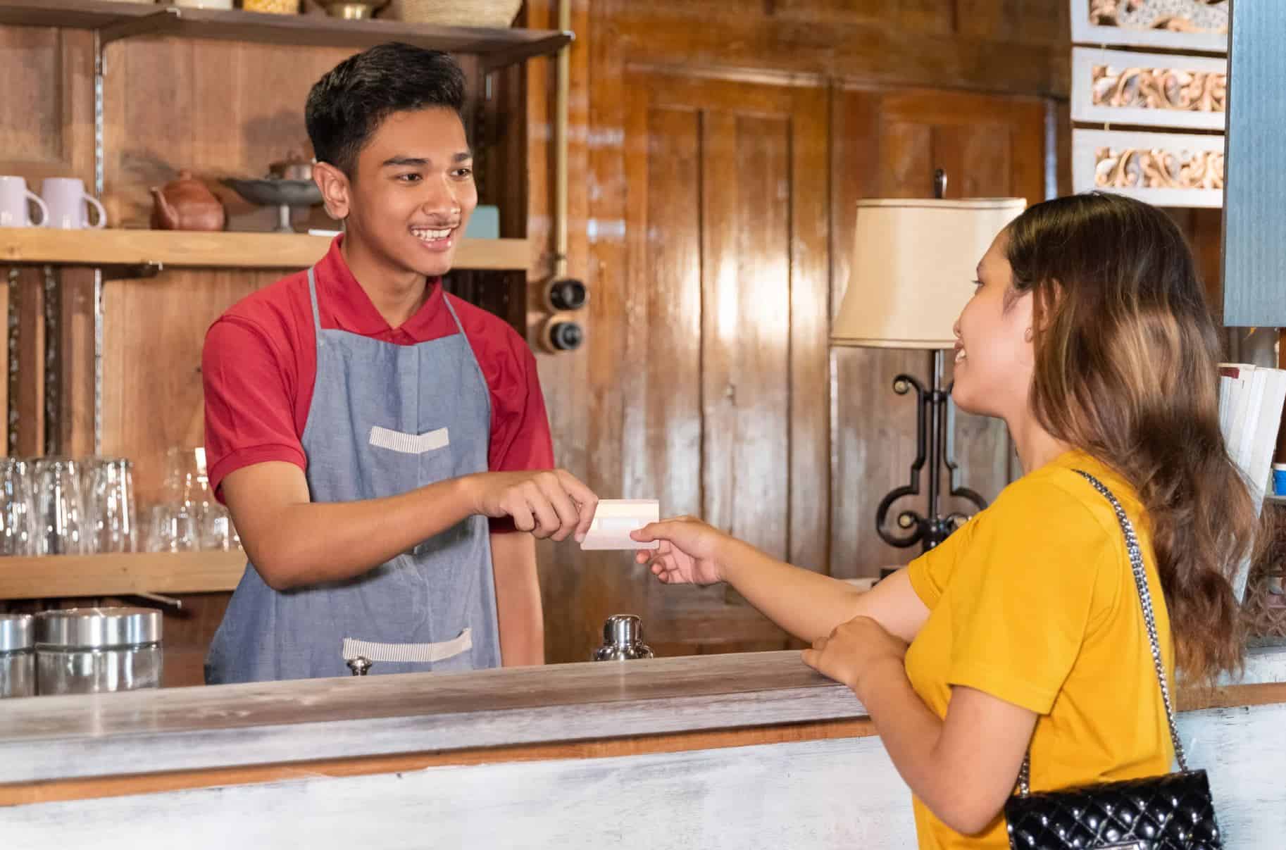 How to Improve Your Customer Knowledge for More Sales