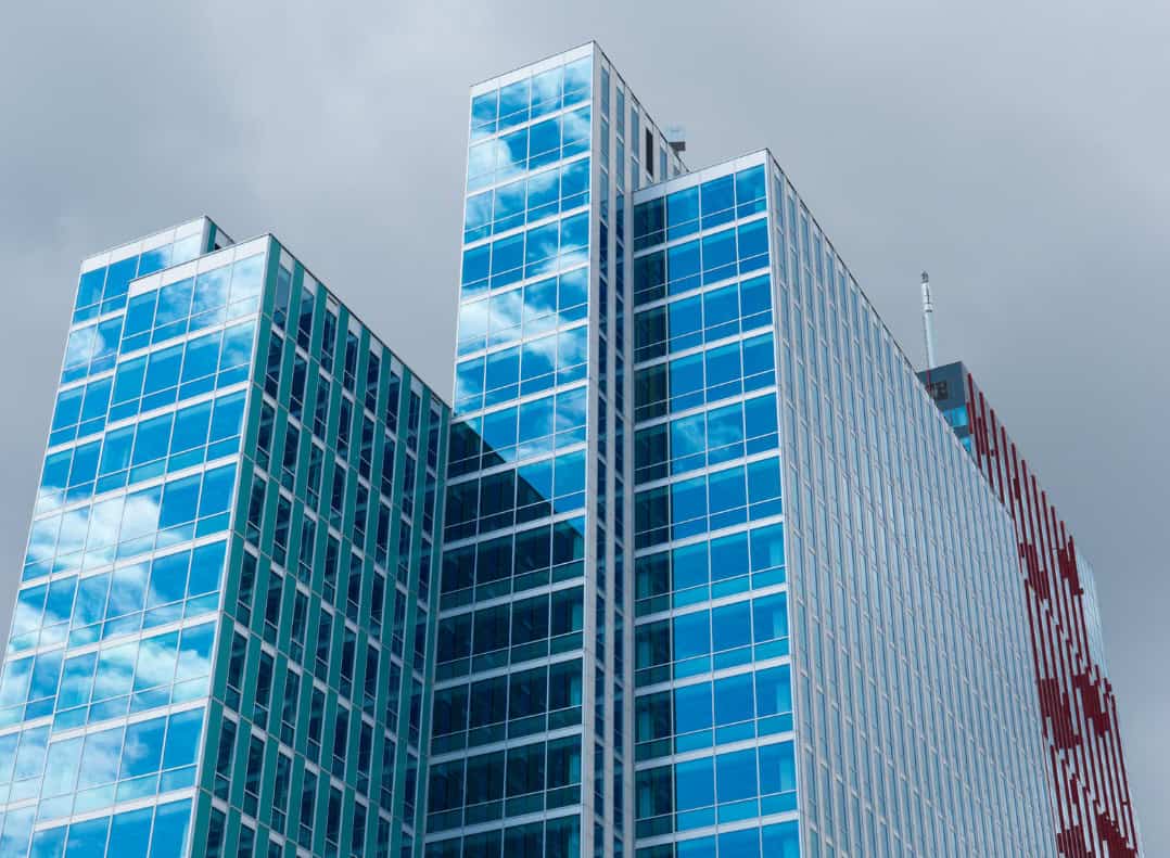 The Benefits of Modular Wall Panels in High-Rise Commercial Buildings ...